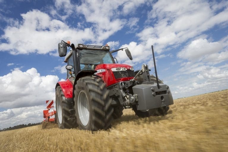 JCB Fastrac 4000 Series - Hamilton Ross Group