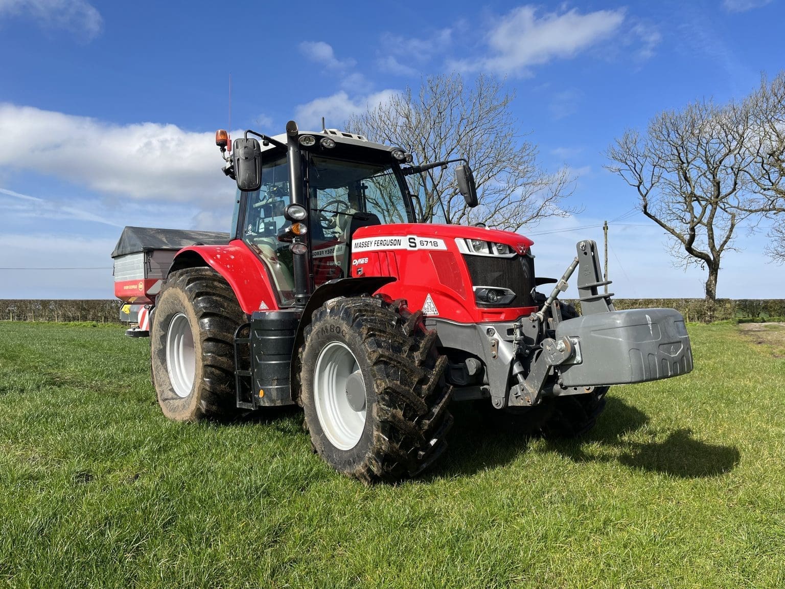JCB Fastrac 4000 Series - Hamilton Ross Group