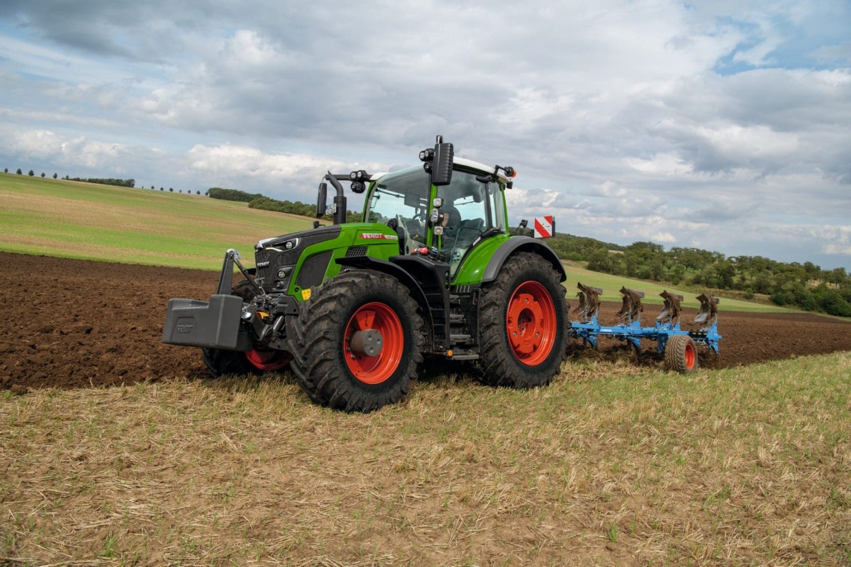 Naturally Superior. The All-New Fendt 600 Vario - Hamilton Ross Group