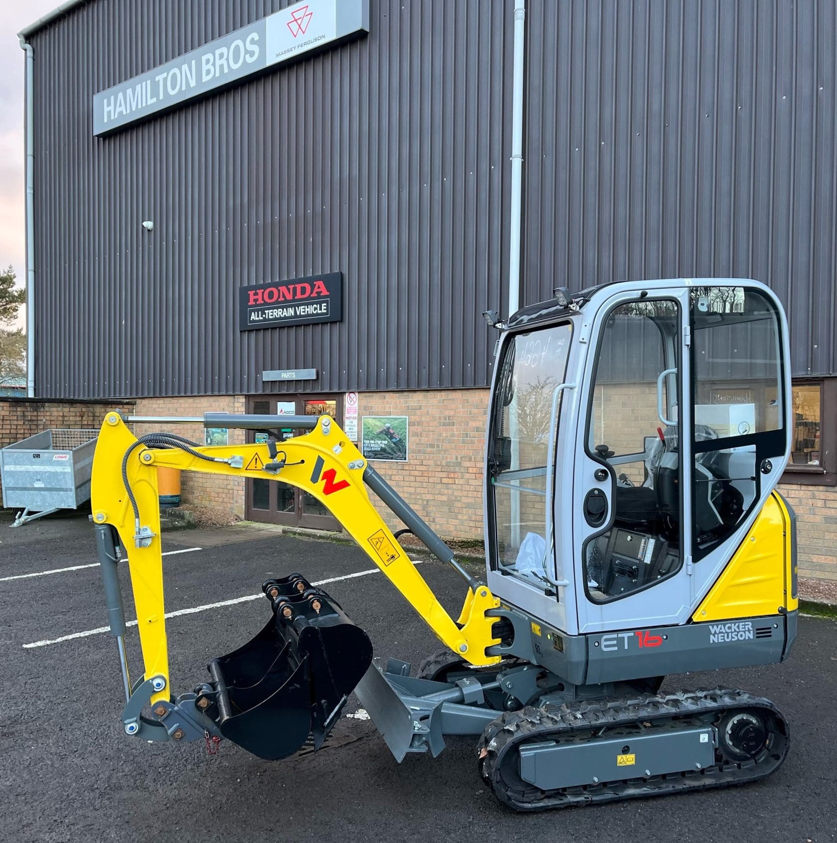 Wacker Neuson ET16 Excavator - Hamilton Ross Group