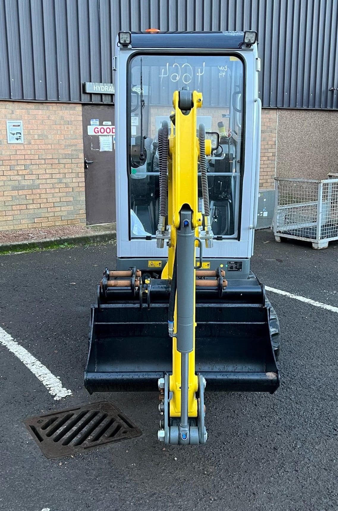 Wacker Neuson ET16 - Hamilton Ross Group