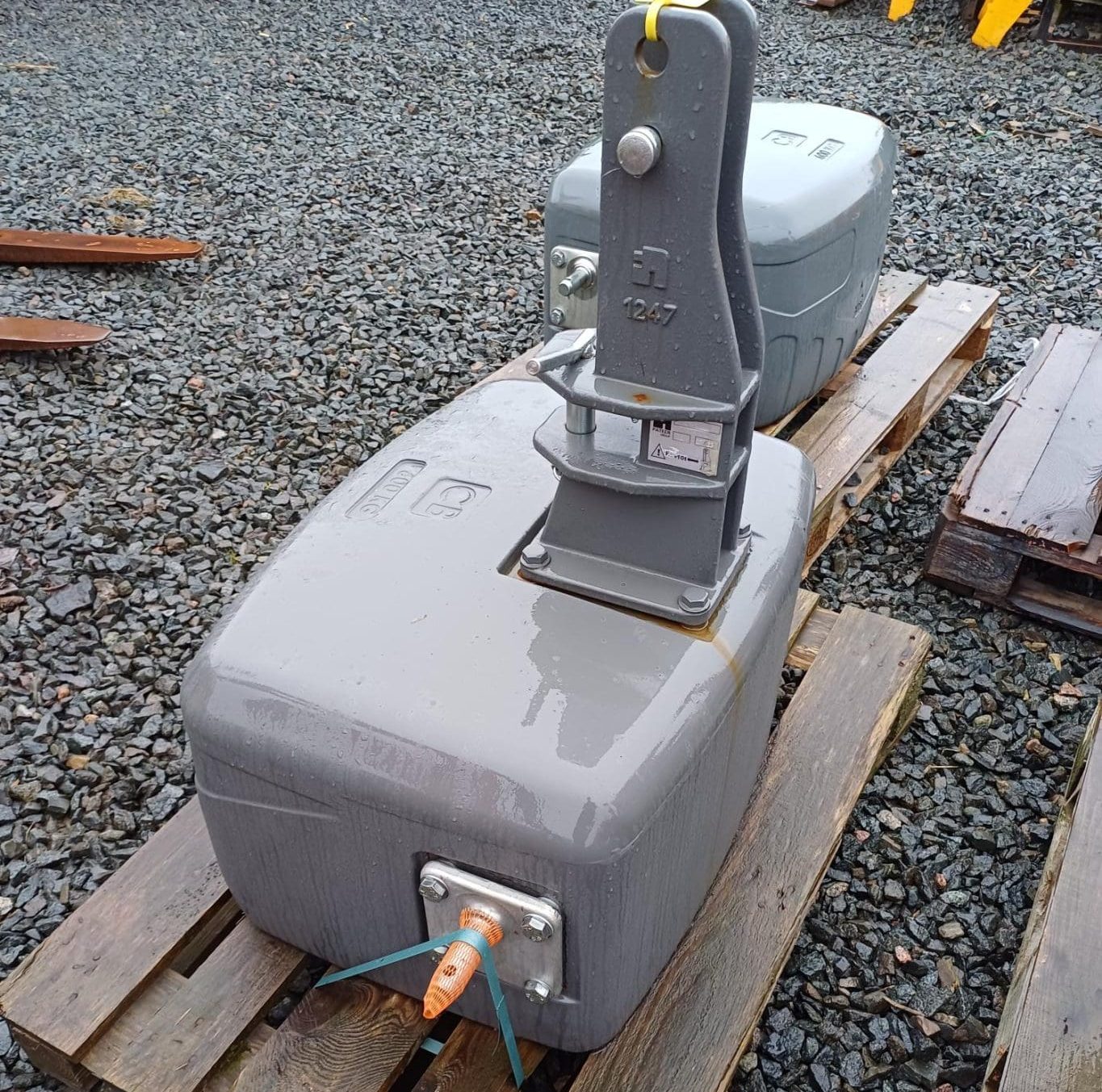 600KG Weight Block - Hamilton Ross Group