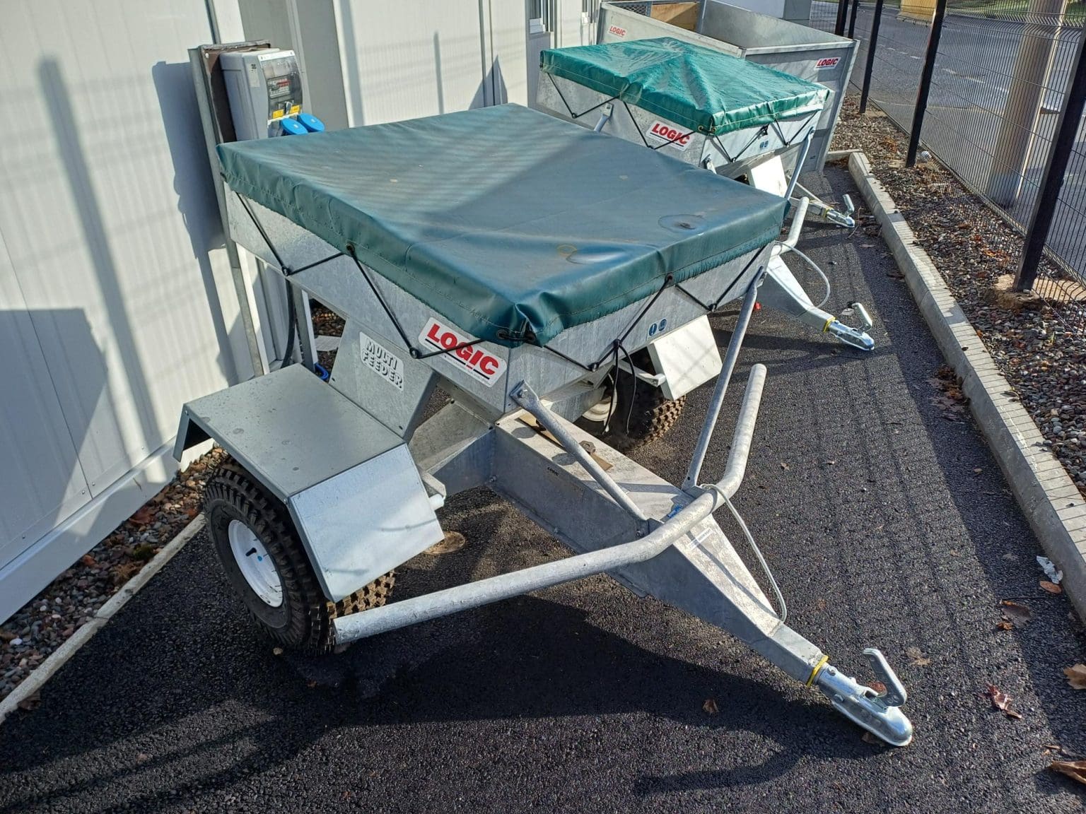 Logic LMF 870K Multi-Feeder - Hamilton Ross Group