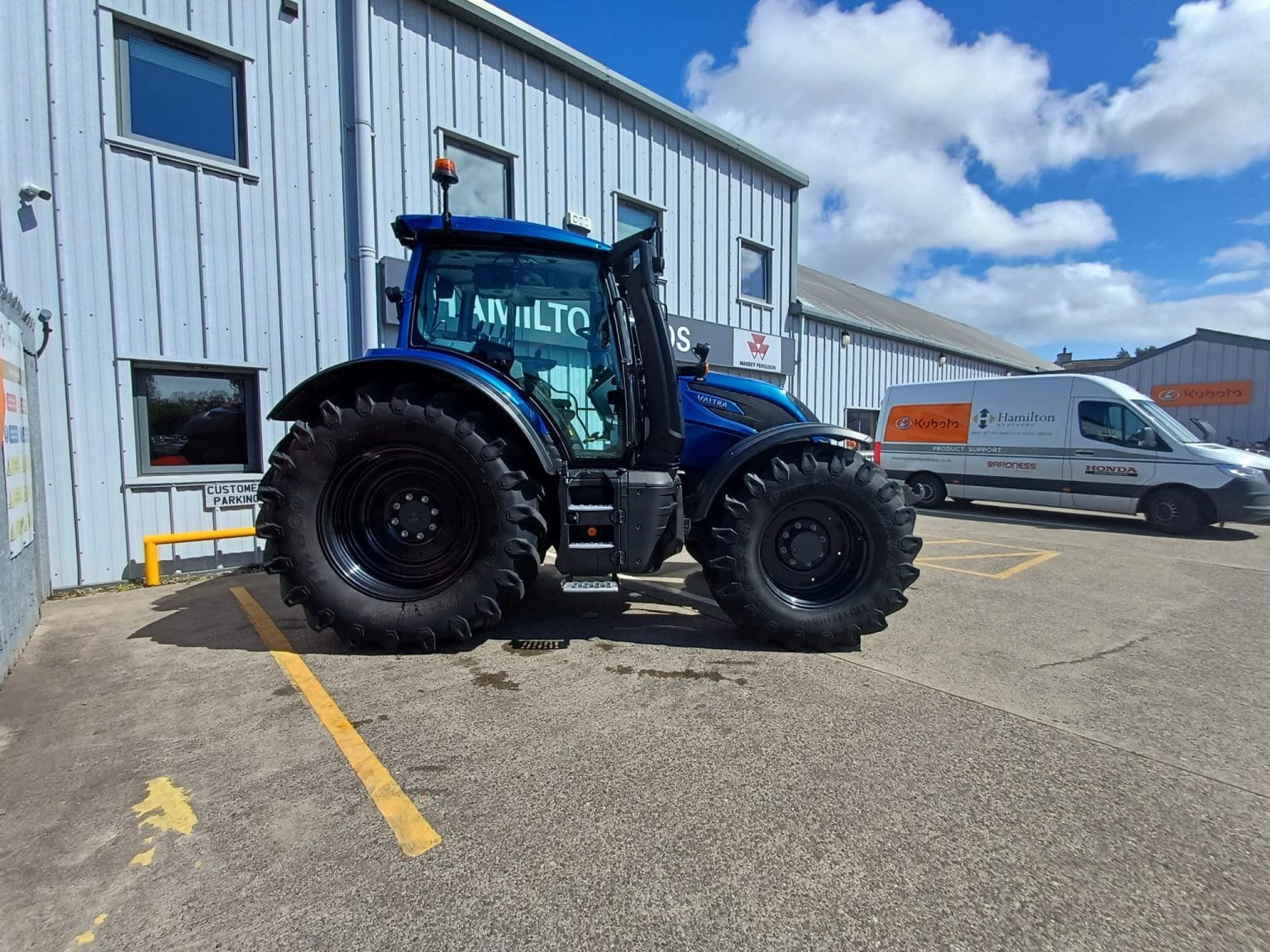 Valtra N175 Active - Hamilton Ross Group